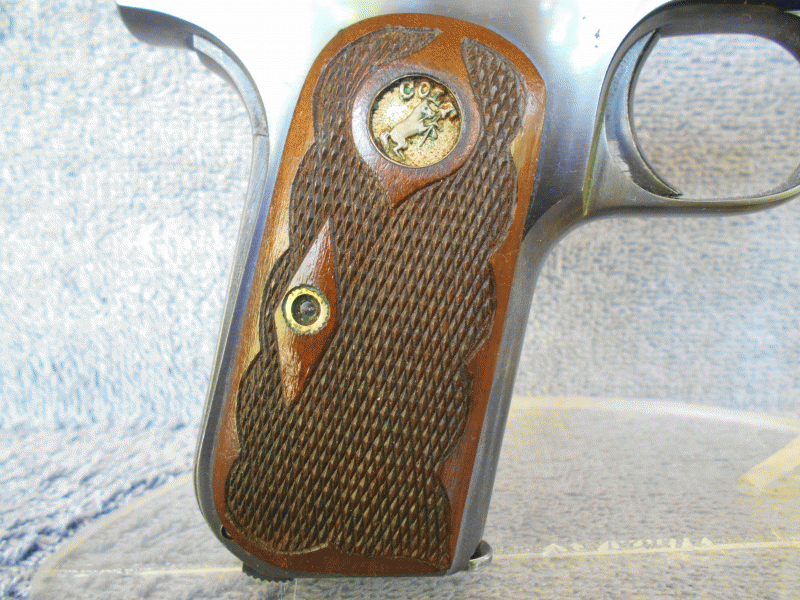 Colt 1903 .32 With Deluxe Checkered Walnut Grips | Colt Forum
